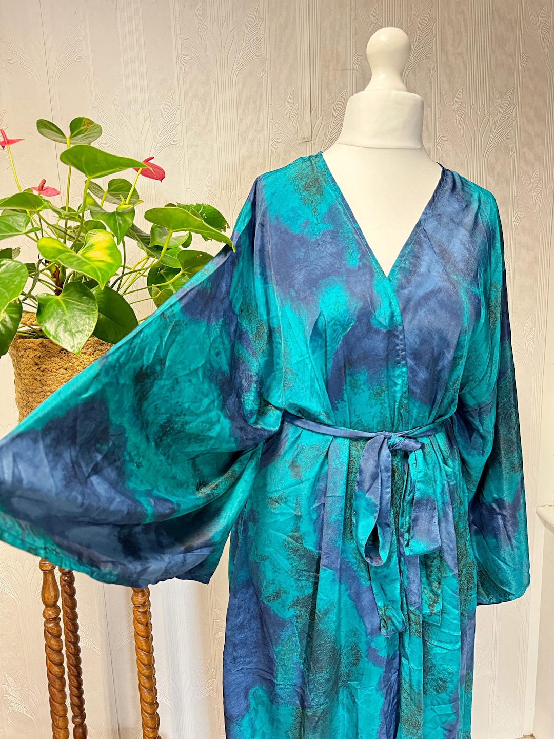 New Silk Sari Boho Kimono Regal House Robe - Luxury Lounge Digital ...