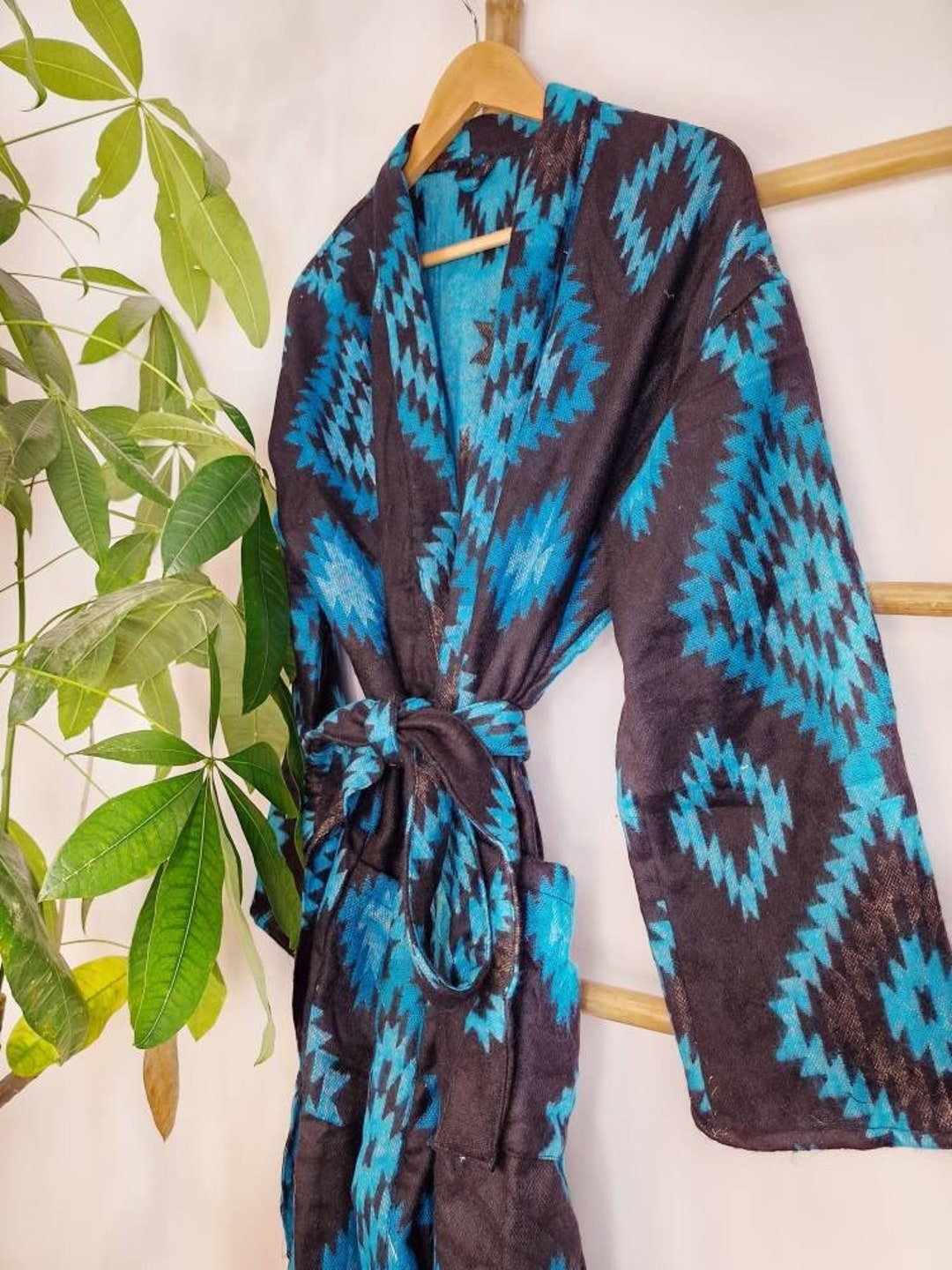 Unisex Yak Wool Blend Floral Kimono/robe | Regal Urban Black Turquoise ...