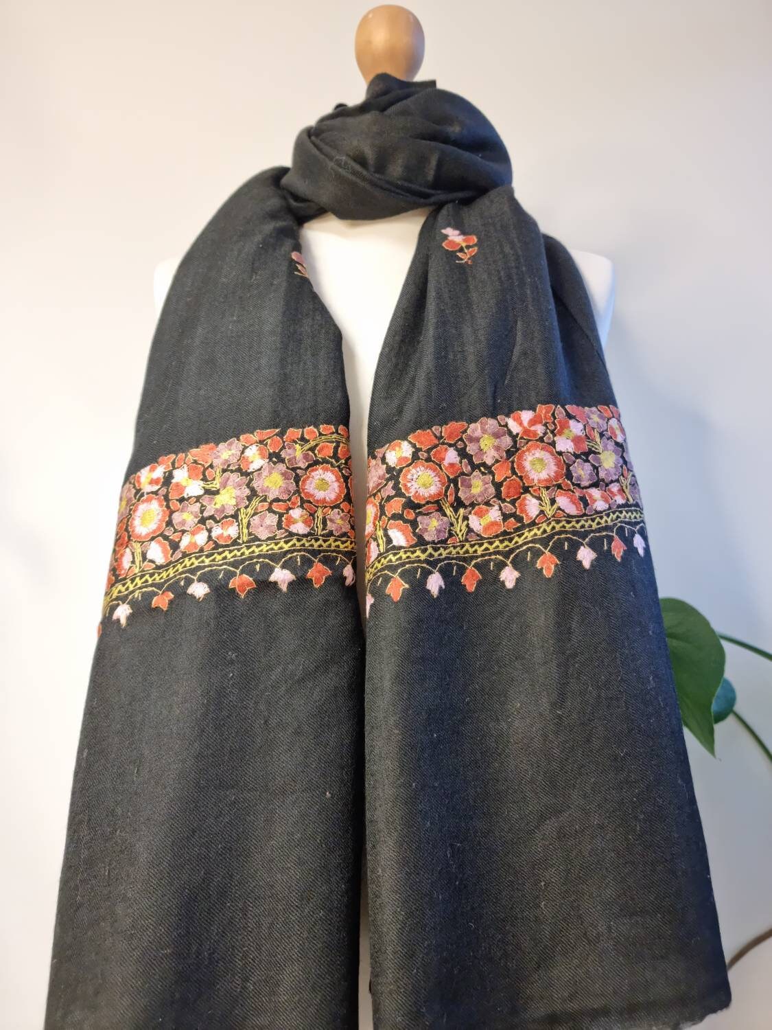 Pure Wool Hand Embroidery Pashmina Scarf Stole | Handmade Gifts | Wool ...