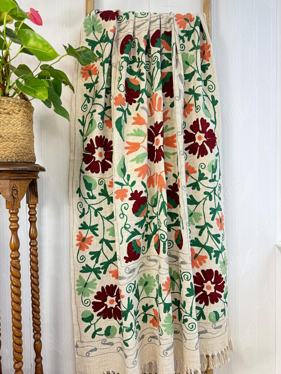 Cotton TNT Suzani Throw | Hand Embroidery I Sofa Throw - Etsy