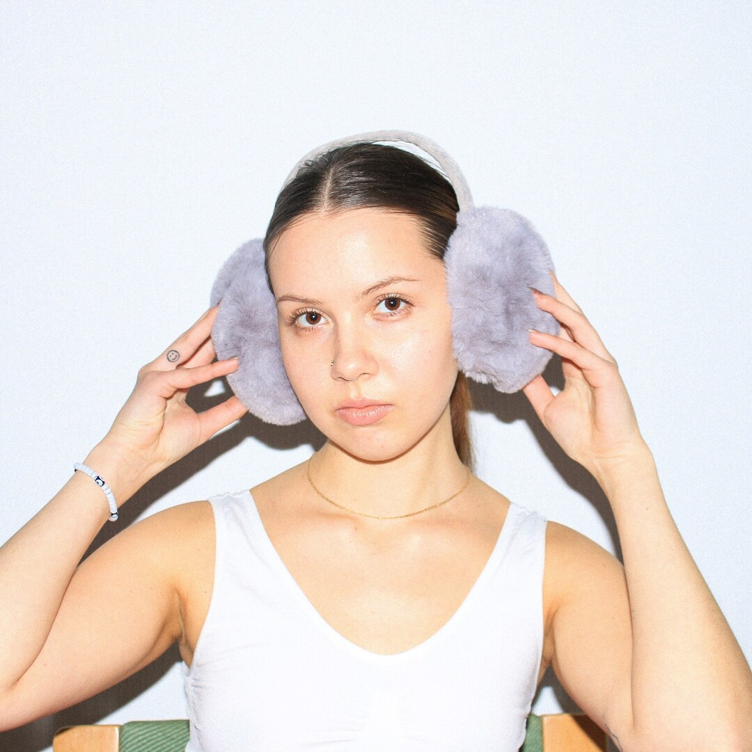 VINTAGE HAT 90s Y2K 00s Vintage Y2K Fluffy Earmuff in - Etsy