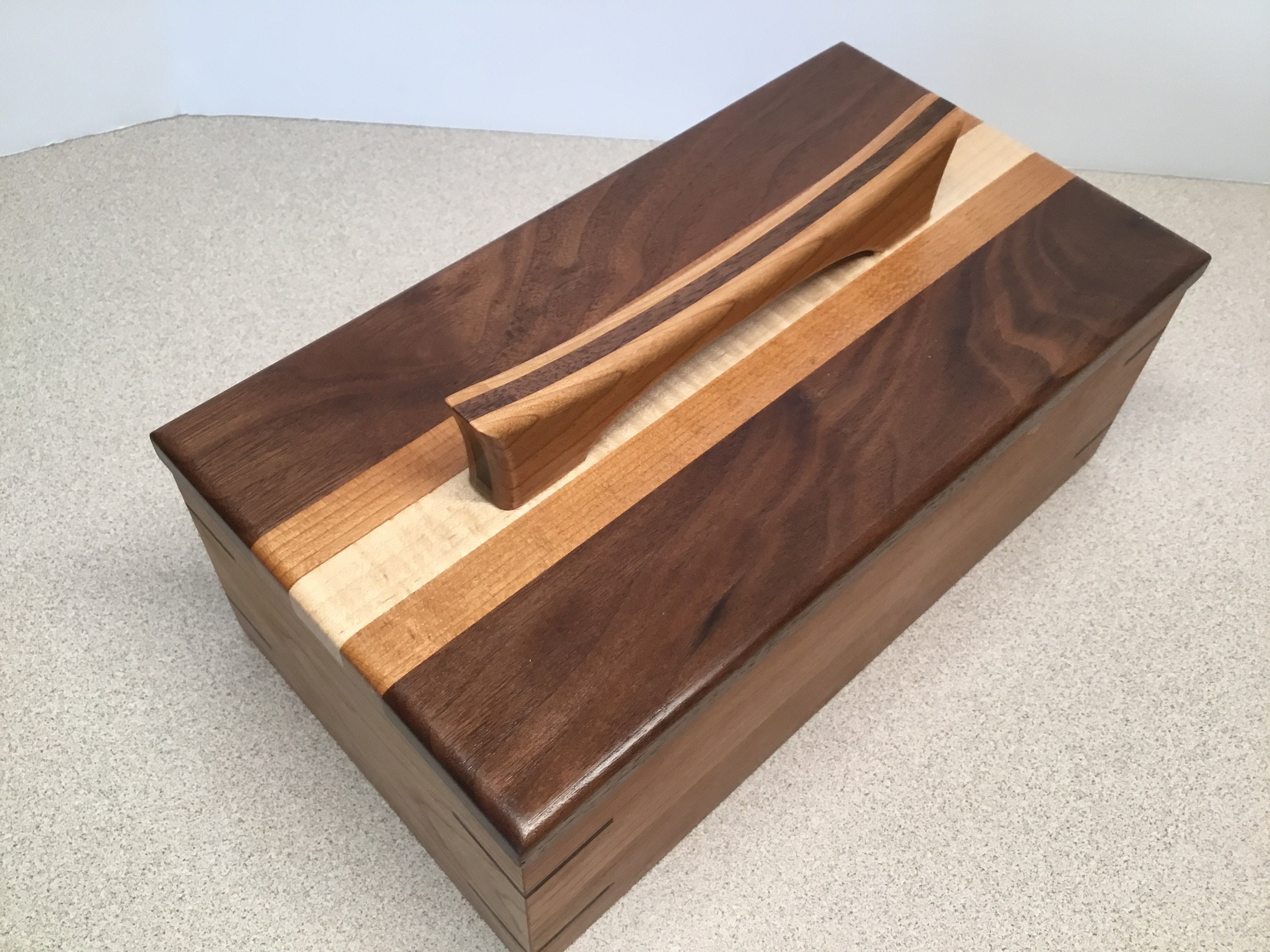 Black Walnut, Cherry and Curly Maple Box - Etsy
