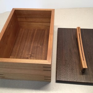 Black Walnut & Cherry Keepsake Box - Etsy