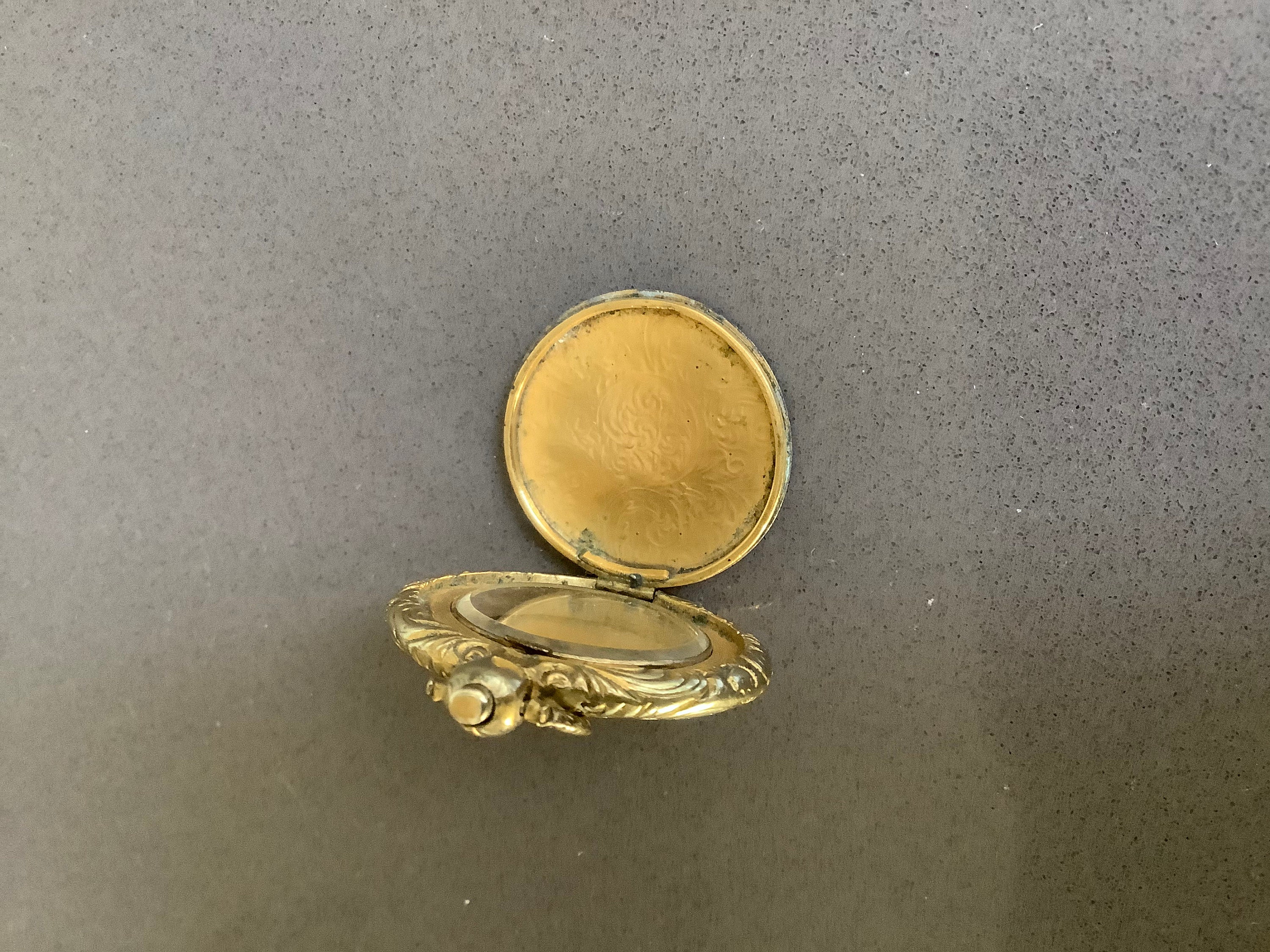 Antique Victorian Pinchbeck Rolled Gold Art Nouveau Mourning Pendant ...