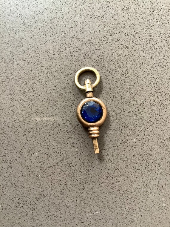 Antique gold tone dainty mini pocket watch key brilli… - Gem