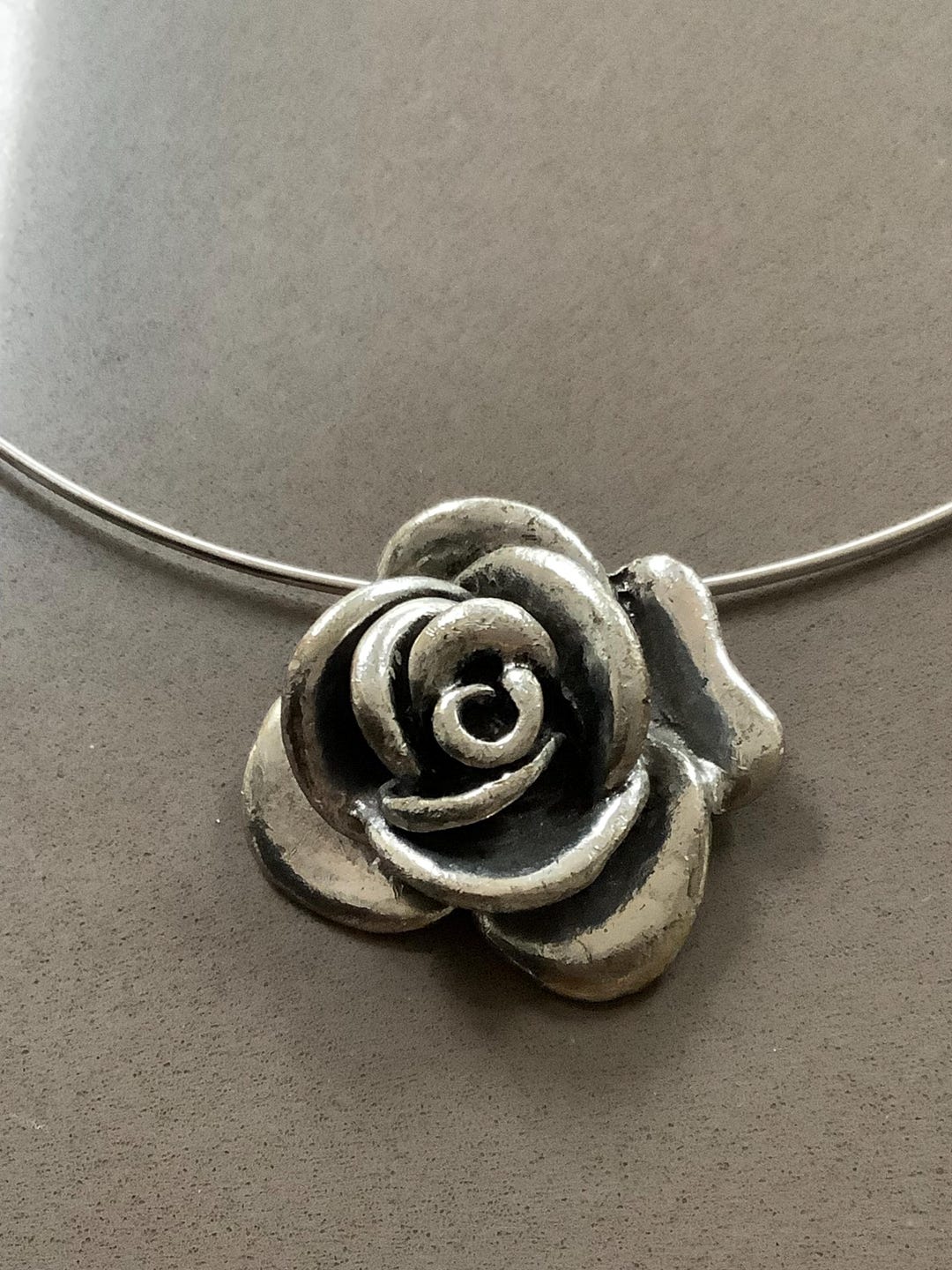 Vintage Silver Tone 3D Rose Flower Floating Dome Pendant Wire Torque ...
