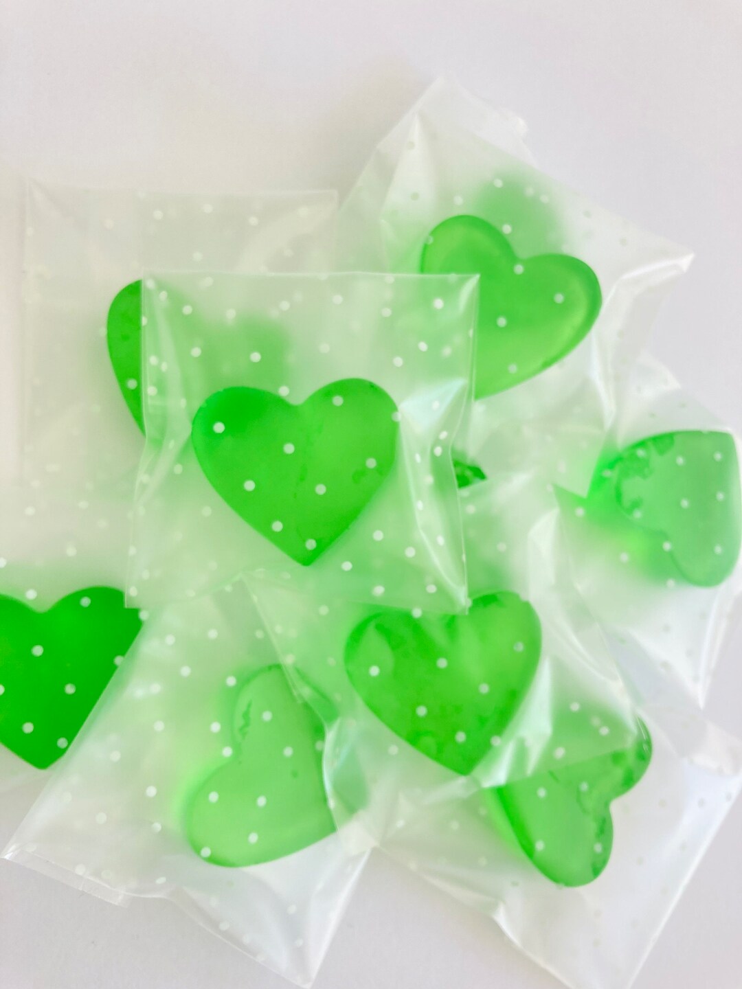 50 Mini Hand Soaps, Green Heart Shape Soaps for Gifting, Miniature ...