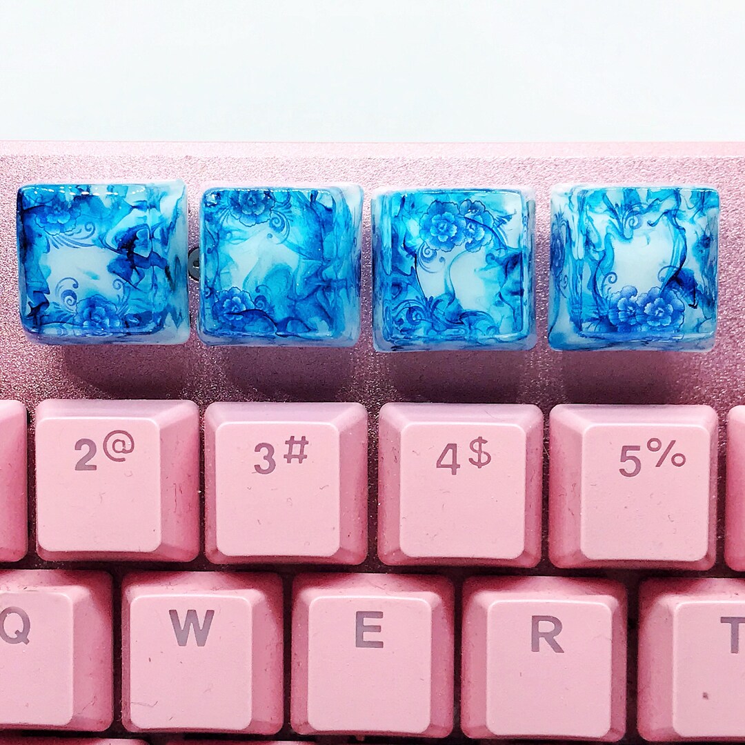 Blue Porcelain Pattern Artisan Keycap Chinese Floral Vector, Blue and ...