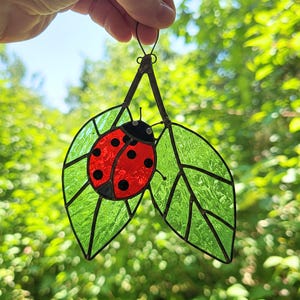 Digital Download Ladybug Stained Glass PATTERN, Ladybug and Leaves ...