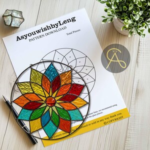 Digital Download Geometric Flower Stained Glass PATTERN, Festive ...