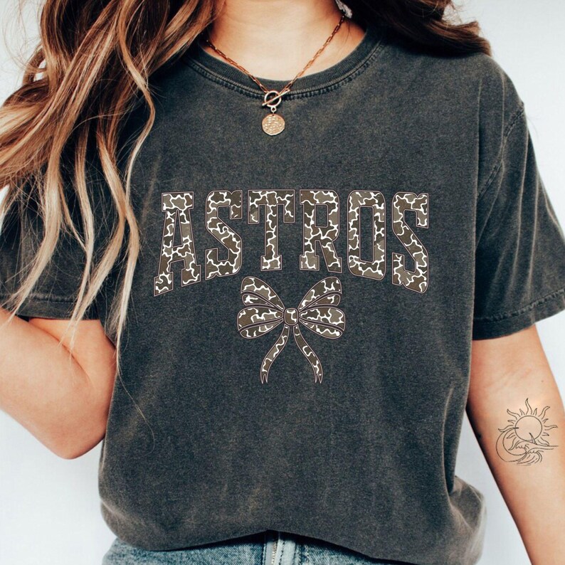 Astros Camo Mascot PNG: Retro Distressed Team Shirt Design (digital ...