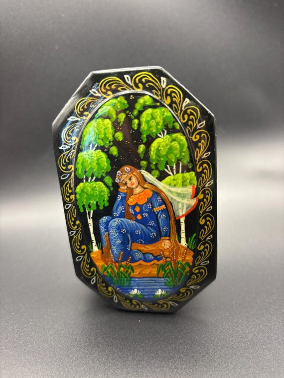 Vintage Russian Lacquer Trinket Box, Black Lacquer, S… - Gem
