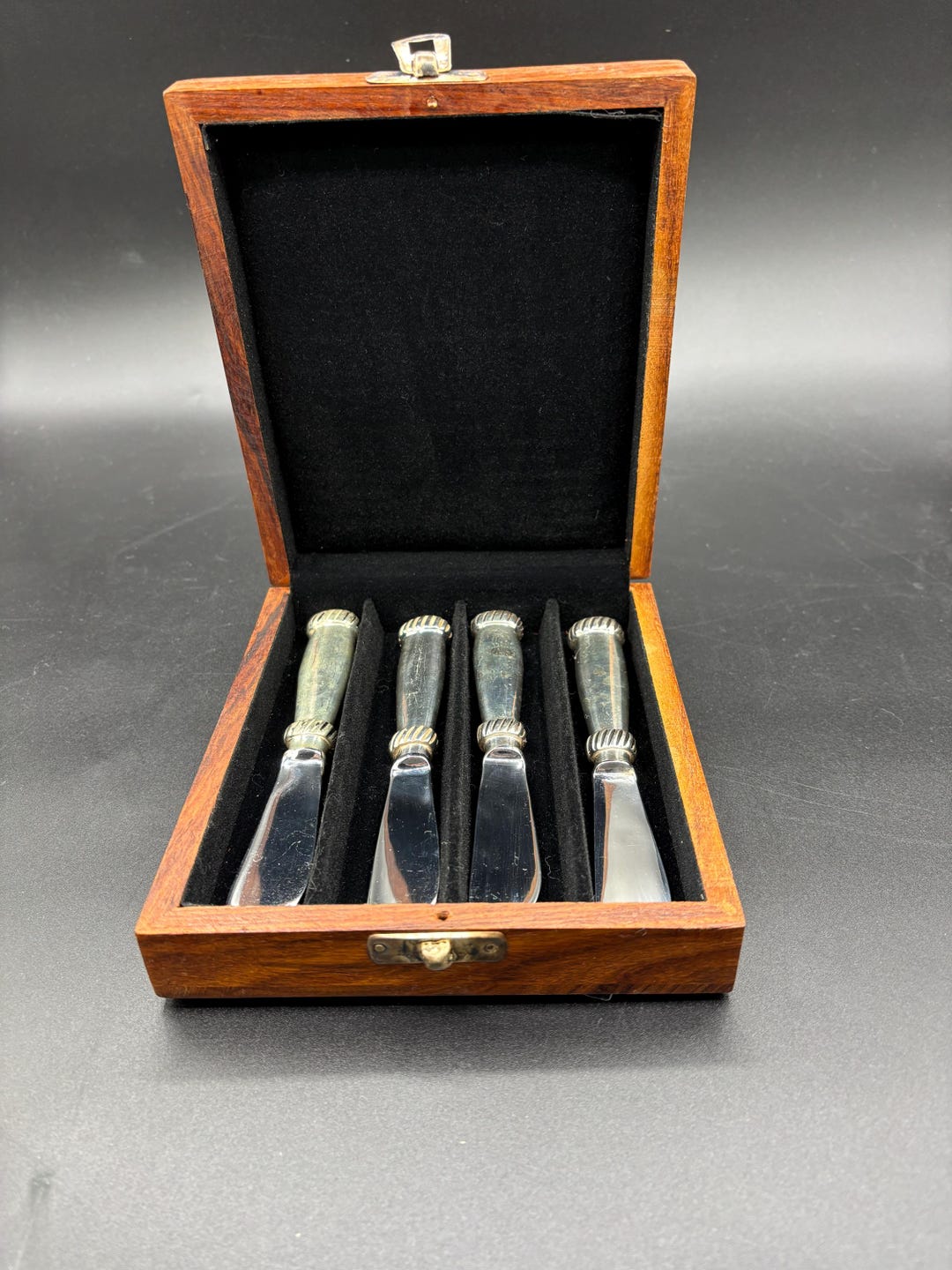 Vintage Set of Four Knives, Appetizer, Spreader, Knife Service, Silver ...