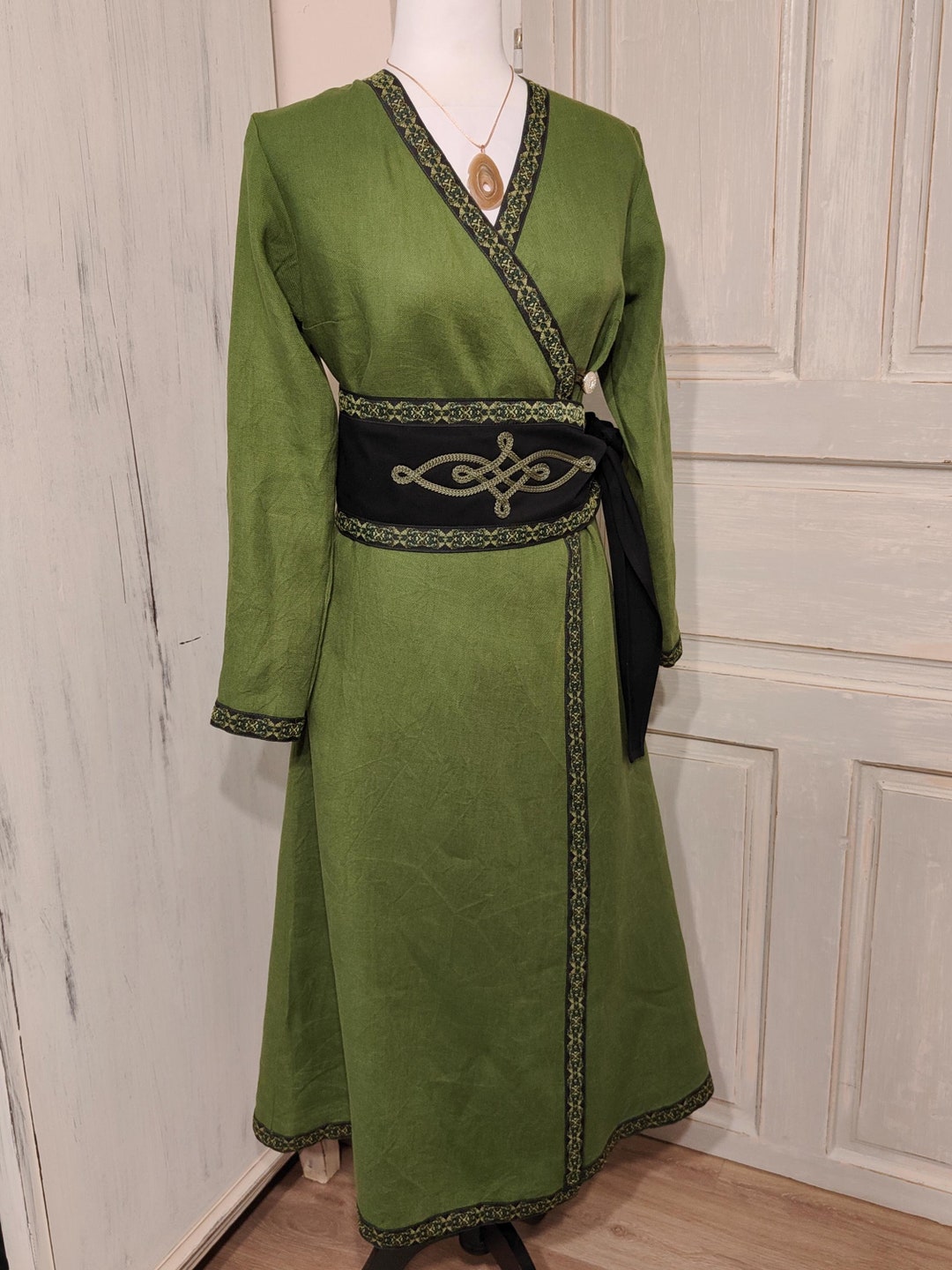 Limited Green Long-sleeved Overlapping Dress for Women With Decorated ...
