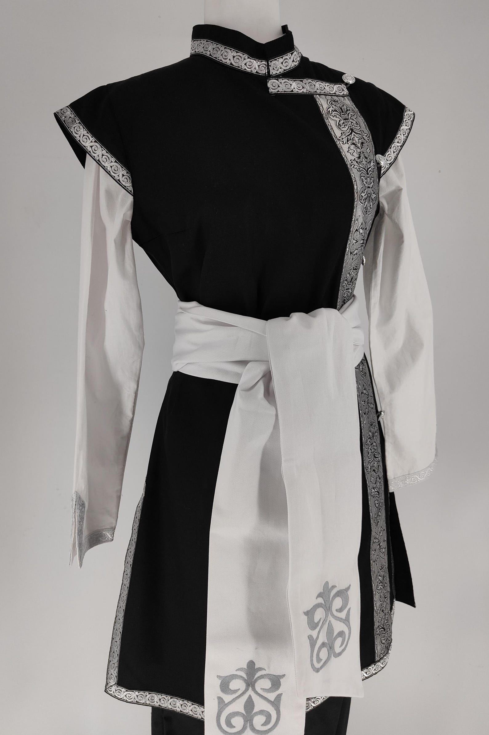 Royal Mongol Style Kaftan for Women - Reenactment, Larp, Fantasy ...