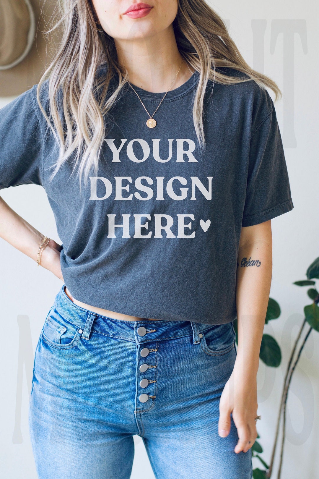 Comfort Colors 1717 Pepper Shirt - Model Mockup- Pepper Colored Shirt ...