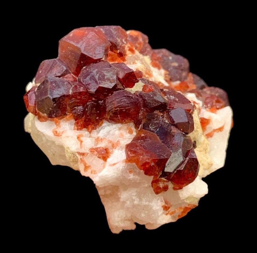 Natural Garnet Cluster Bunch Specimen-garnet Crystal-garnet Minerals ...
