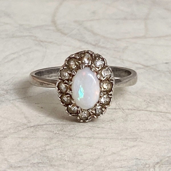 Victorian Style Ring - Etsy