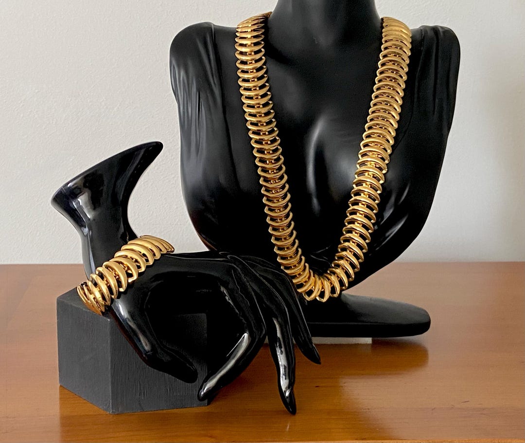 NAPIER Pantented Set - Ellipse Link Necklace and Bracelet - C. Late ...
