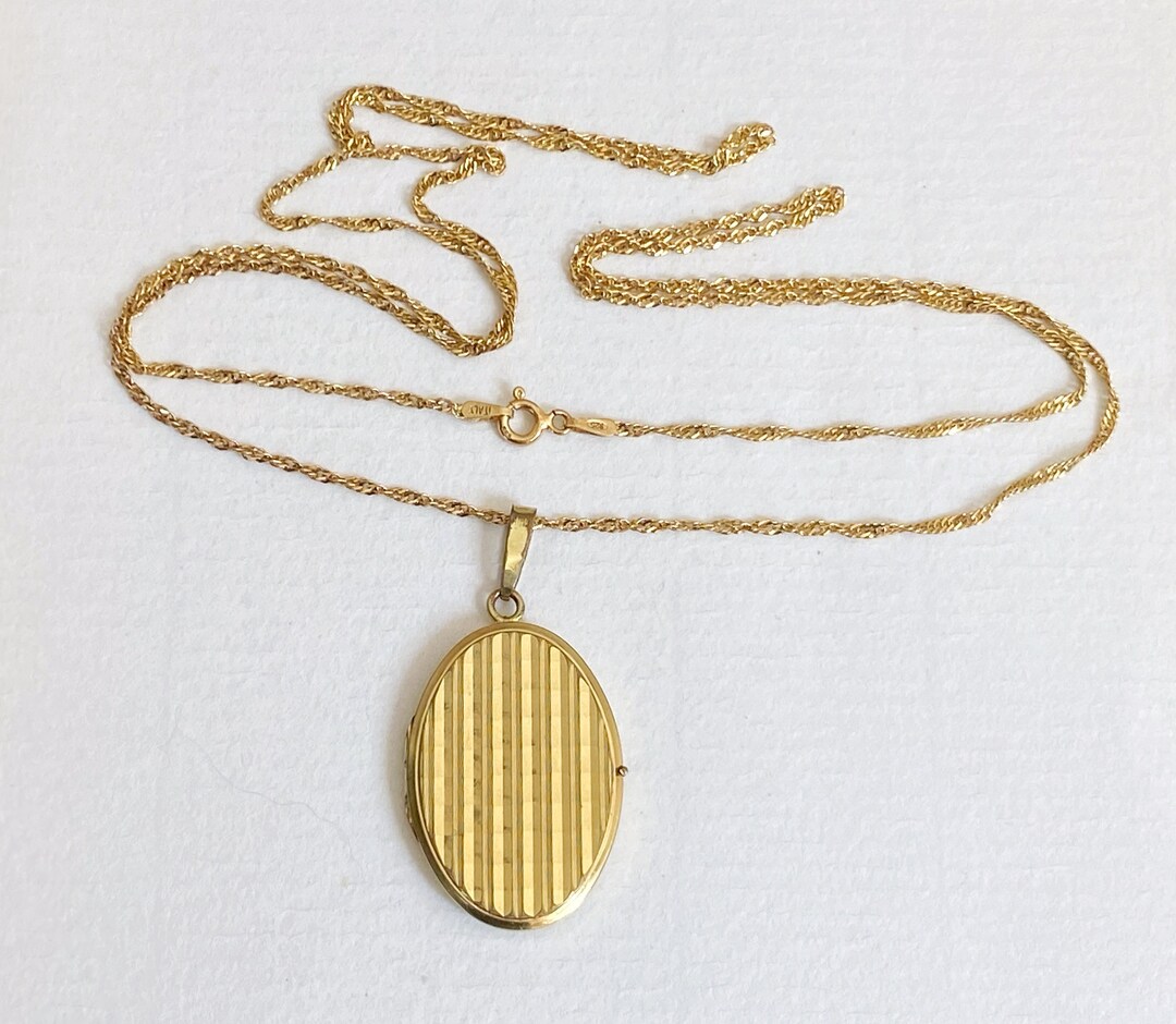 ANDREAS DAUB 1960s Striped Rolled Gold Photo Locket Optional 925 Italy ...