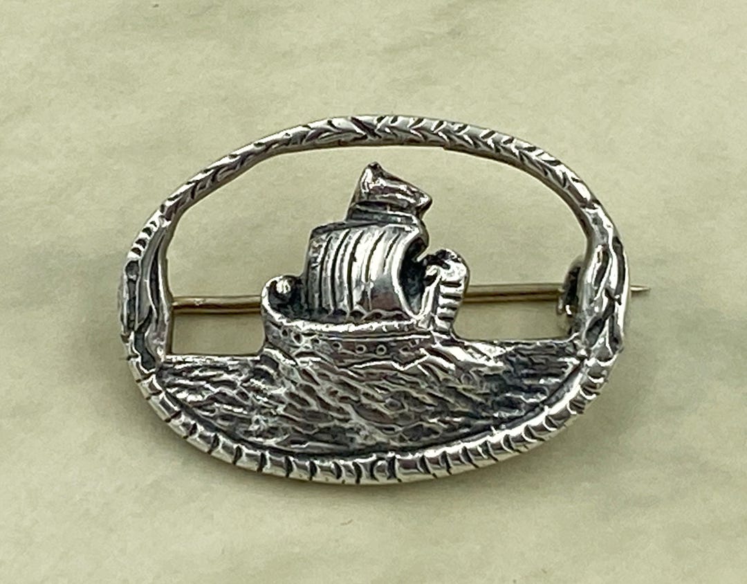 SHIPTON & Co Sterling Silver Viking Ship Lapel Pin - Chester Hallmarks ...