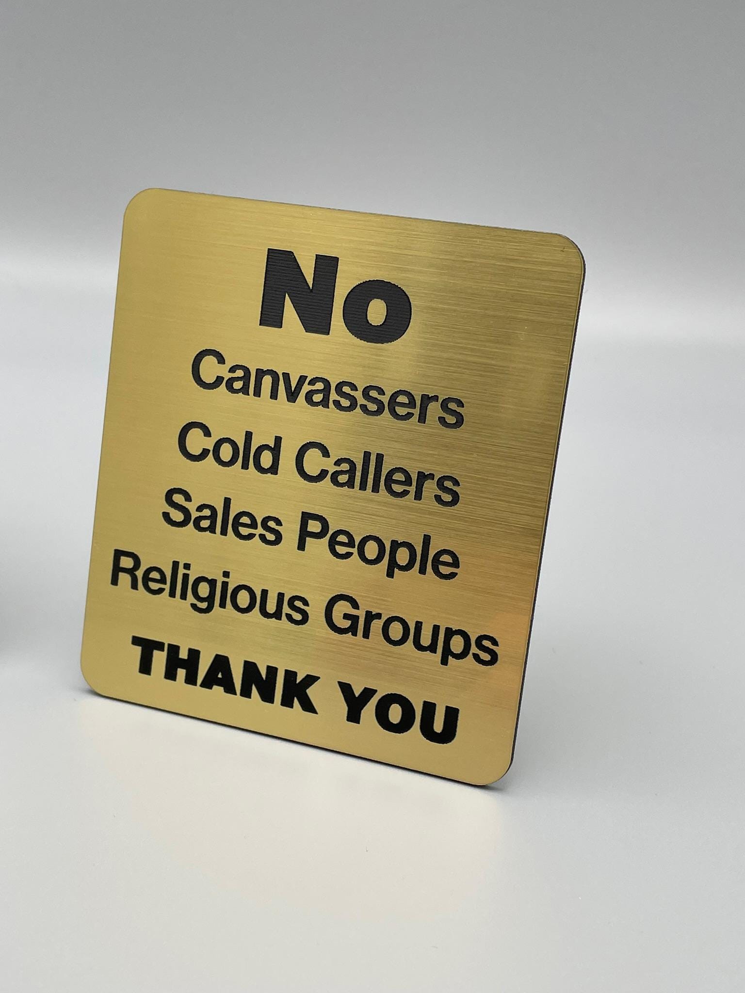 No Cold Callers Sign – Self‑adhesive Front Door Plaque – Brushed Gold ...