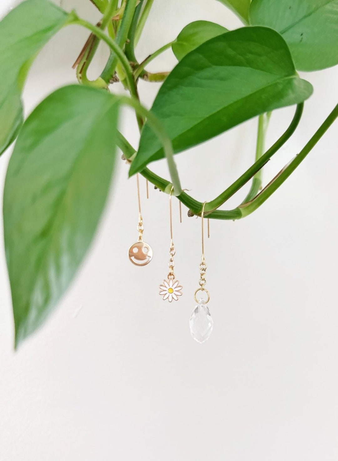 Plant Charm Suncatcher, 18k Groovy Smile & Hippy Flower, Crystal Prism ...