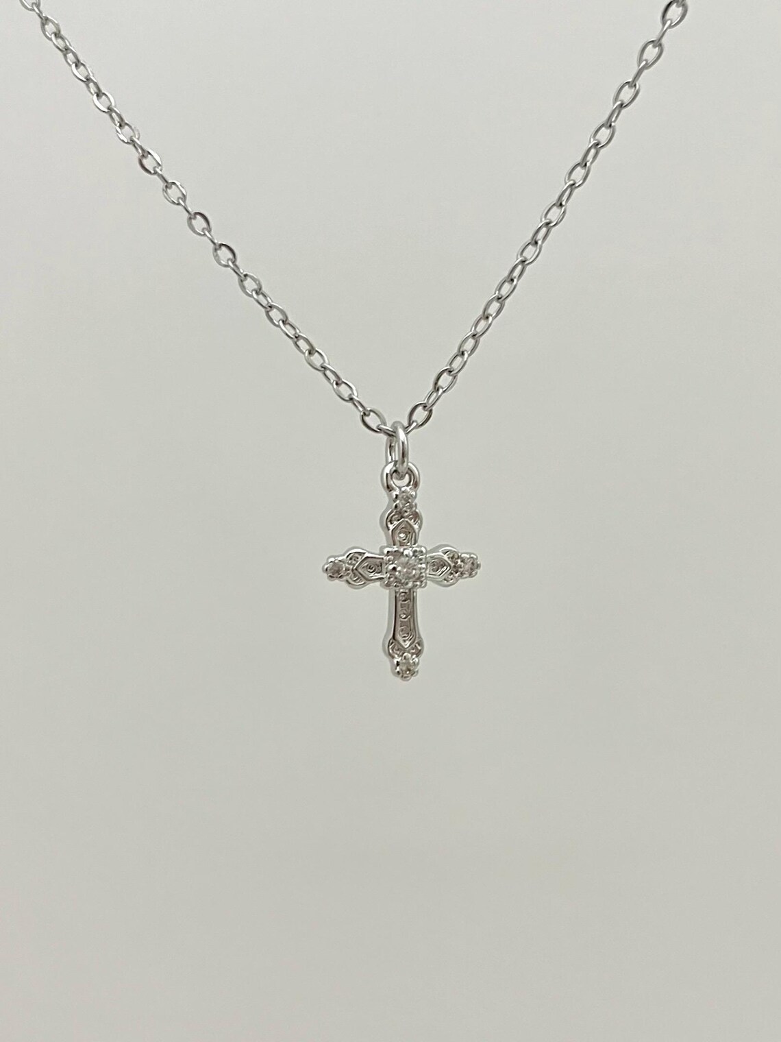 Dainty Silver Cross Necklace - Etsy