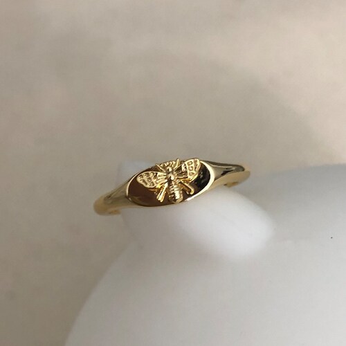 Bee Ring Image Signet Pinky Ring Manchester Bee Ring Gold - Etsy