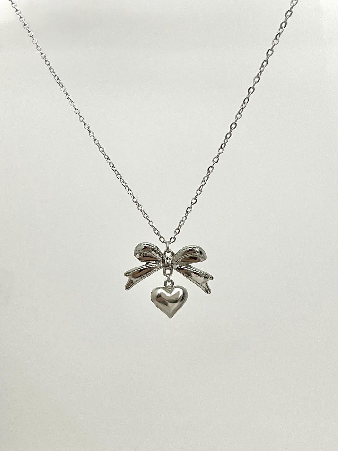 Silver Bow With Heart Necklace | Simple Coquette Necklace - Etsy