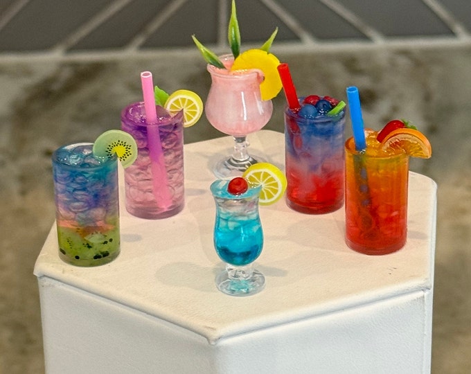 1:6 Playscale Tropical Drinks for Dolls, Elf Prop, Drinks for Dolls 10 ...