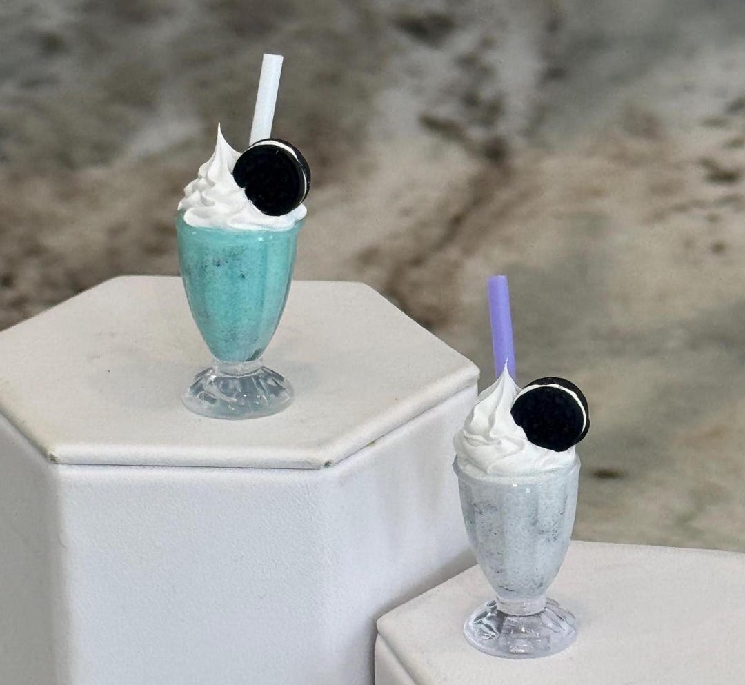 1:6 Scale Cookies and Cream Milkshake for Dolls/figures, Playscale ...