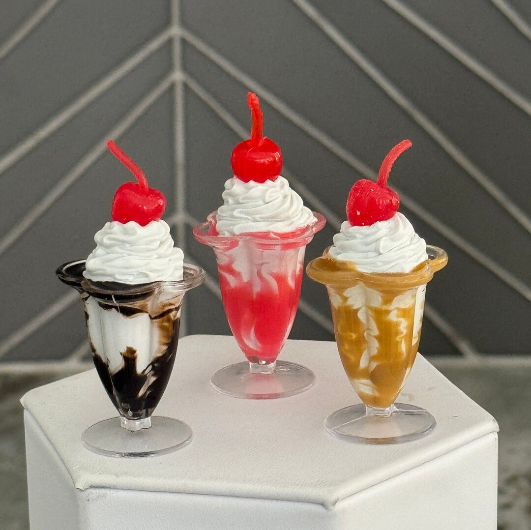 Ice Cream Sundaes for Dolls, 1:4 Scale, Large 1/6 Scale, Byers Caroler ...