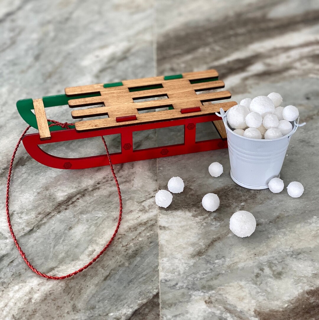 1:6 Sledding Elf Prop, Elf Sled, 1/6 Sled W/pail Snowballs, Boy Elf ...