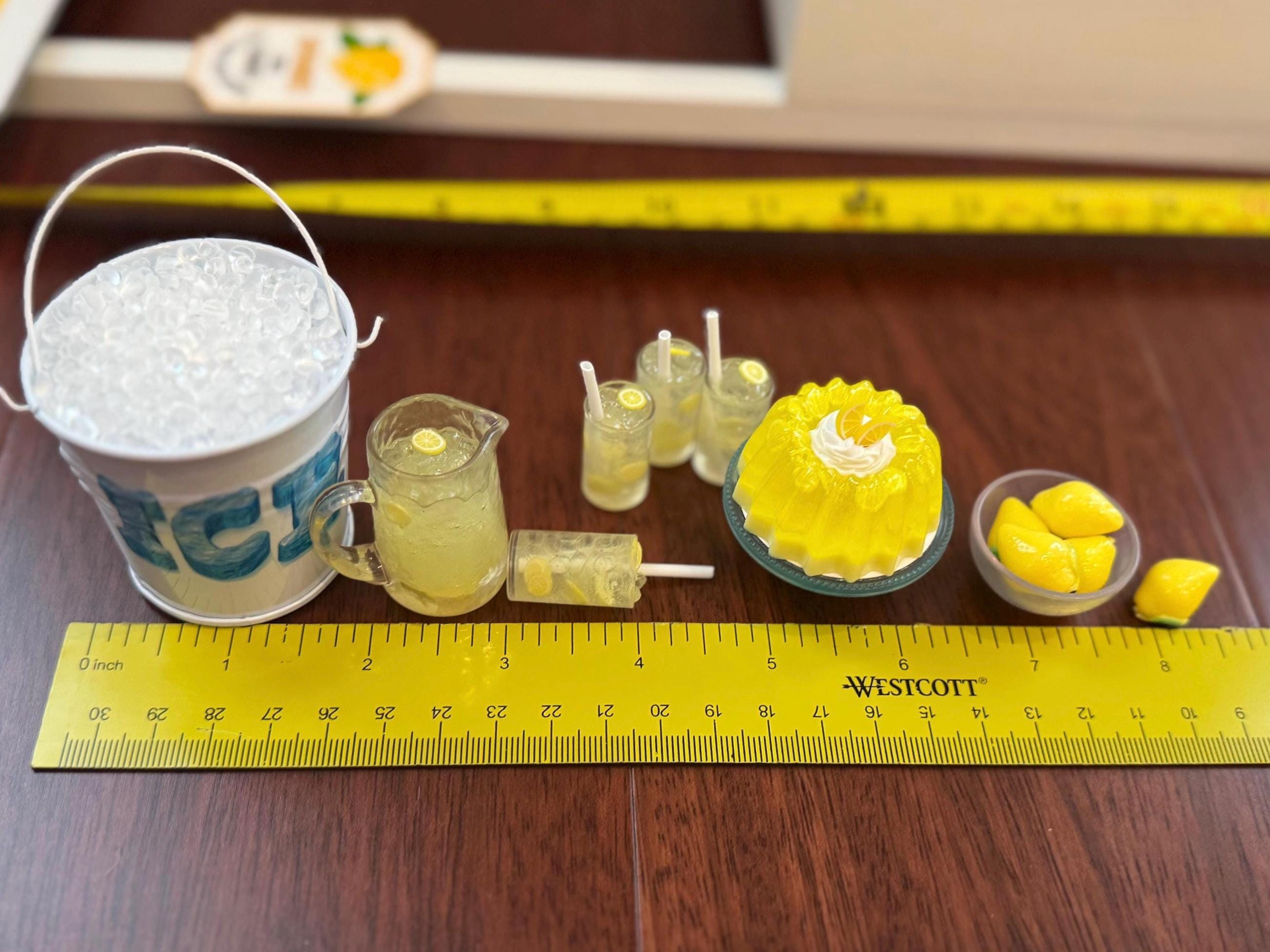 1:6 Lemonade Stand, Elf Prop, Elf Lemonade Stand, 1/6 Elf Prop, Elf ...