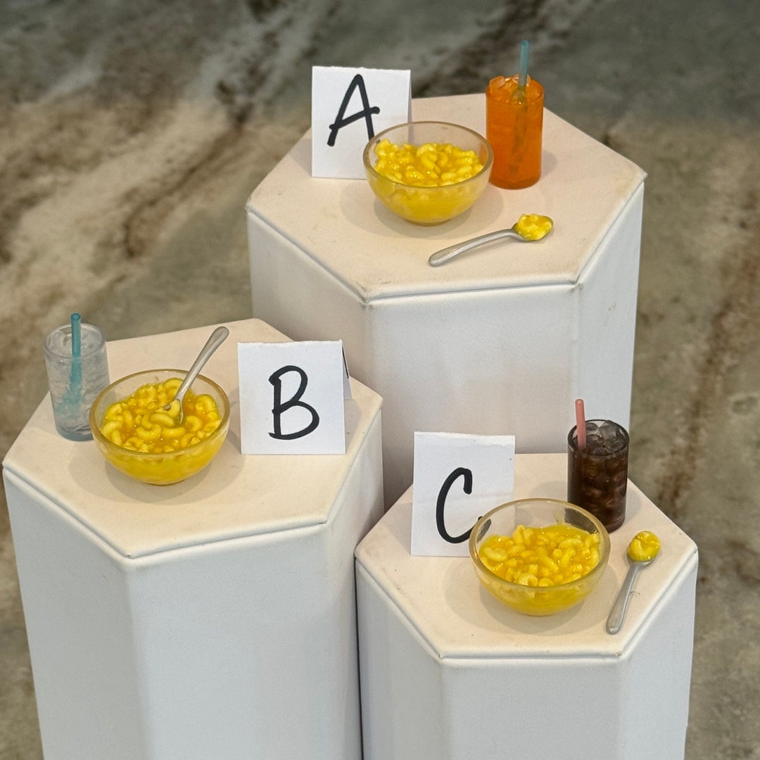 1:6 Scale Man N Cheese for Dolls, Elf Prop, Food for Dolls, 10” Dolls ...