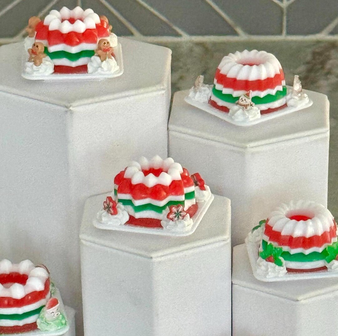 1:6 Xmas Jello, Elf Prop, Christmas Doll Dessert, 10” Doll, 11.5” Doll ...