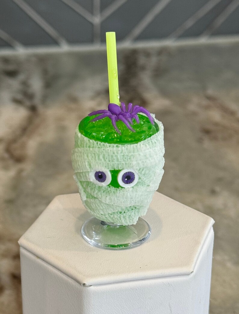 1:3 Mummy Drink, 1/3 Halloween Drinks for Dolls, Gnome Prop, Byers ...