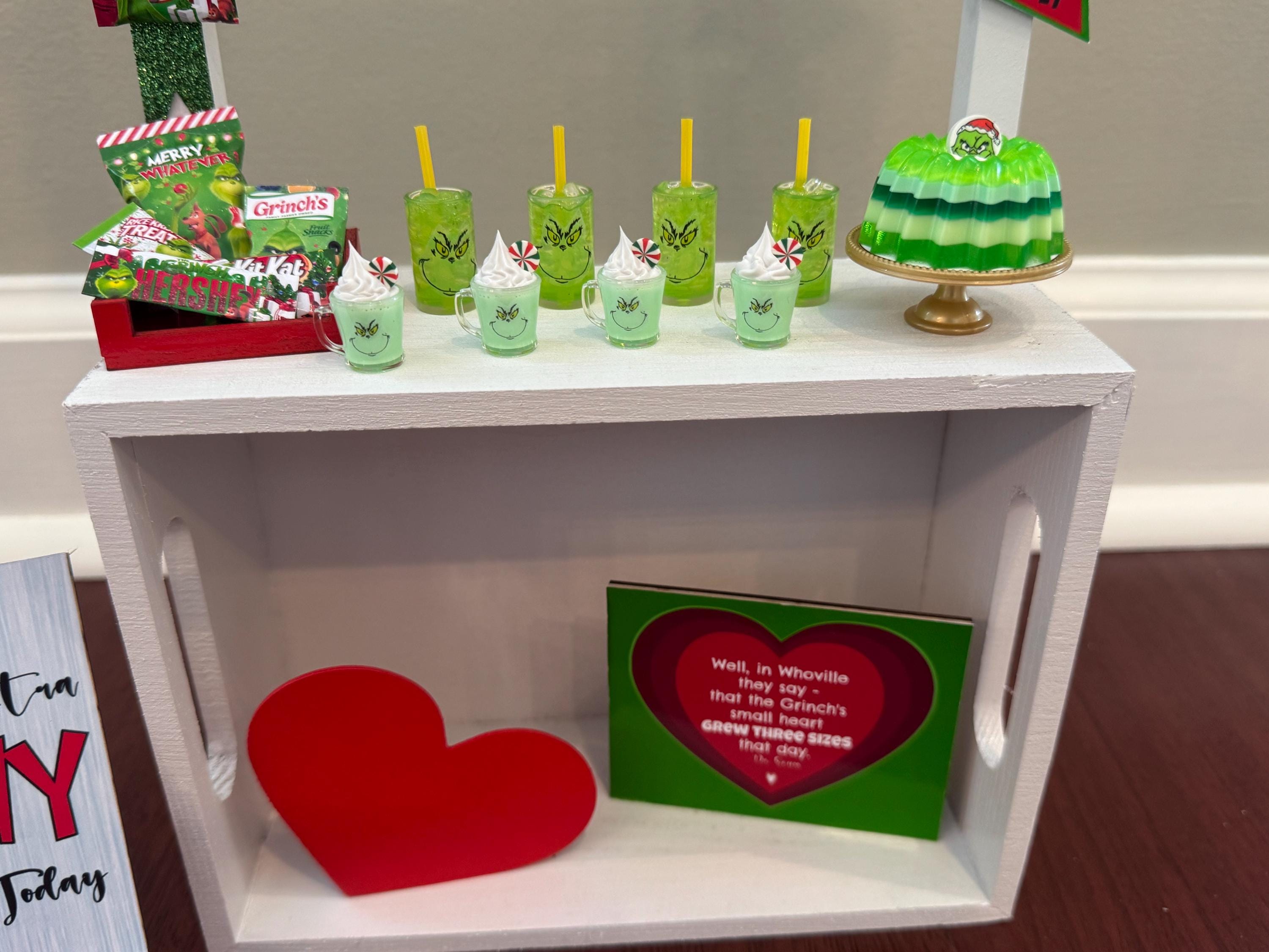 1:6 Lemonade Stand, Elf Prop, Elf Lemonade Stand, 1/6 Elf Prop, Elf ...
