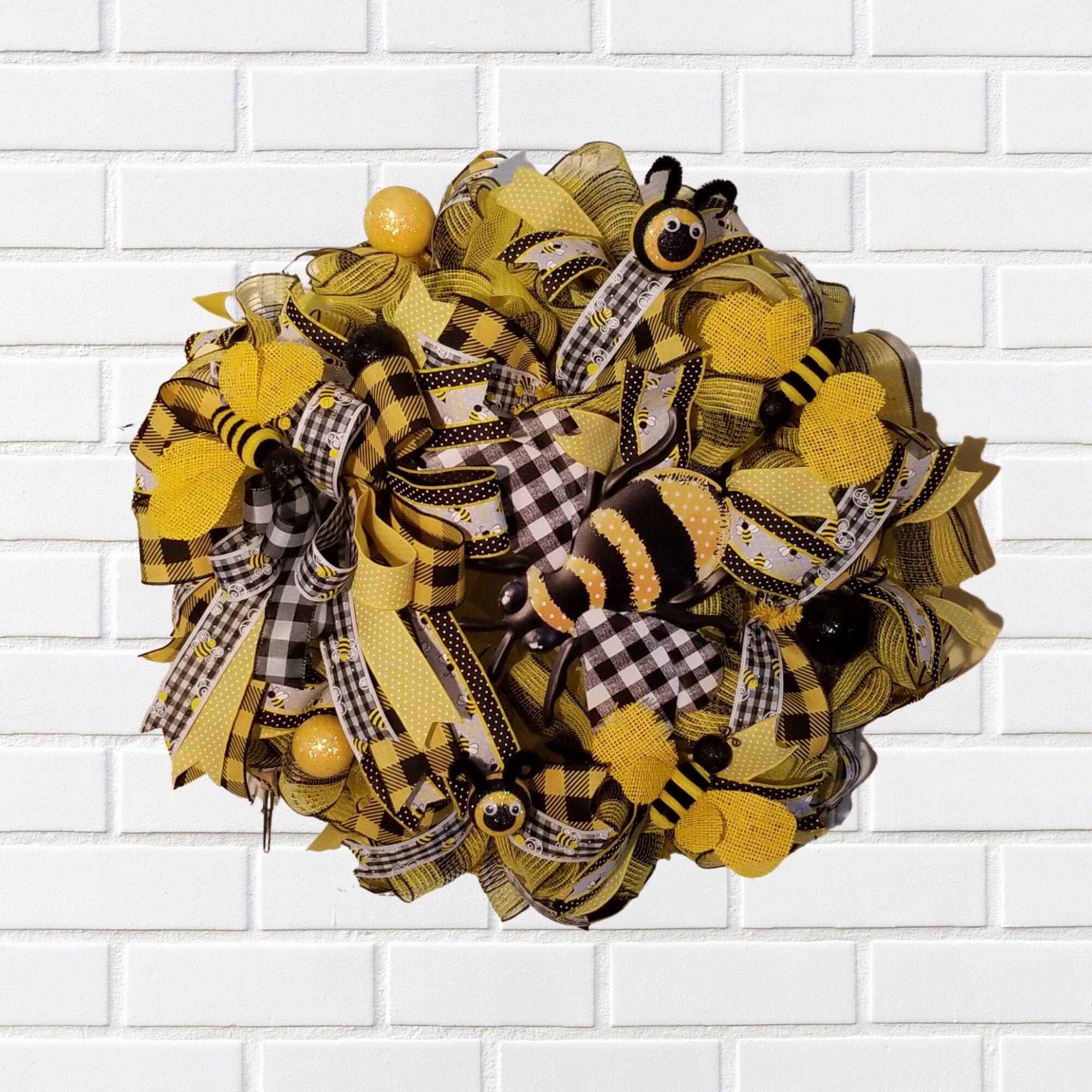 Bumble Bee Deco Mesh Black and Yellow Front Door Decor / Wreath, Bee ...
