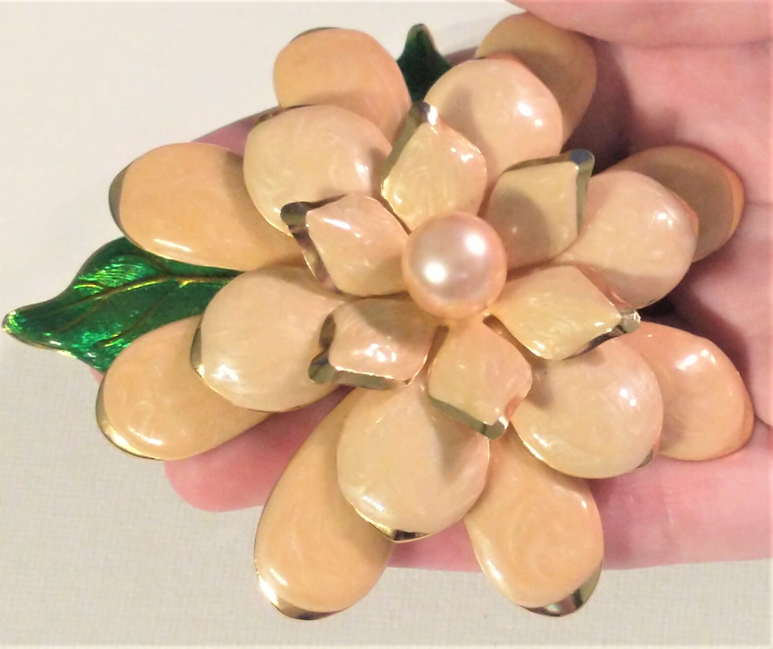 Vintage Joan Rivers Large Flower Brooch with Gold Tone Metal | Etsy