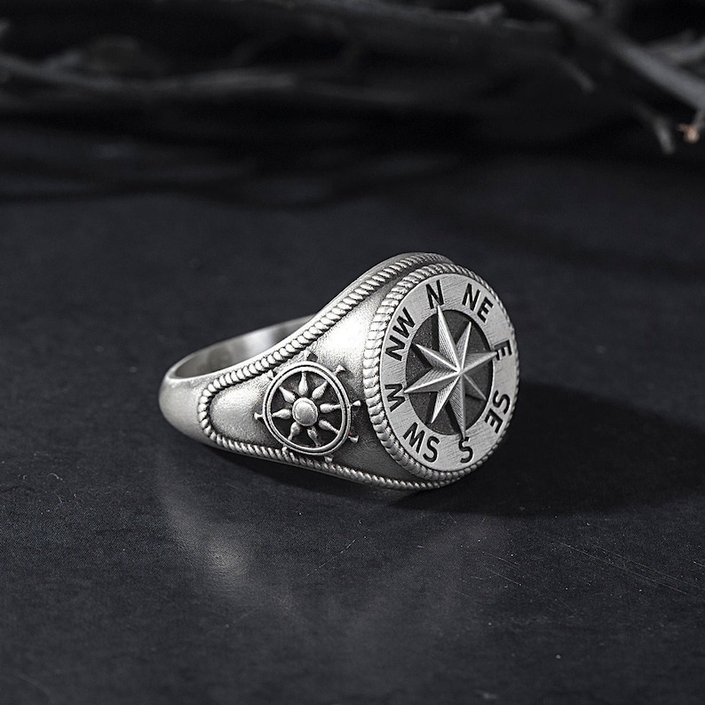 Silver Sailor Man's Compass Ring Ship Wheel Ring Anchor - Etsy