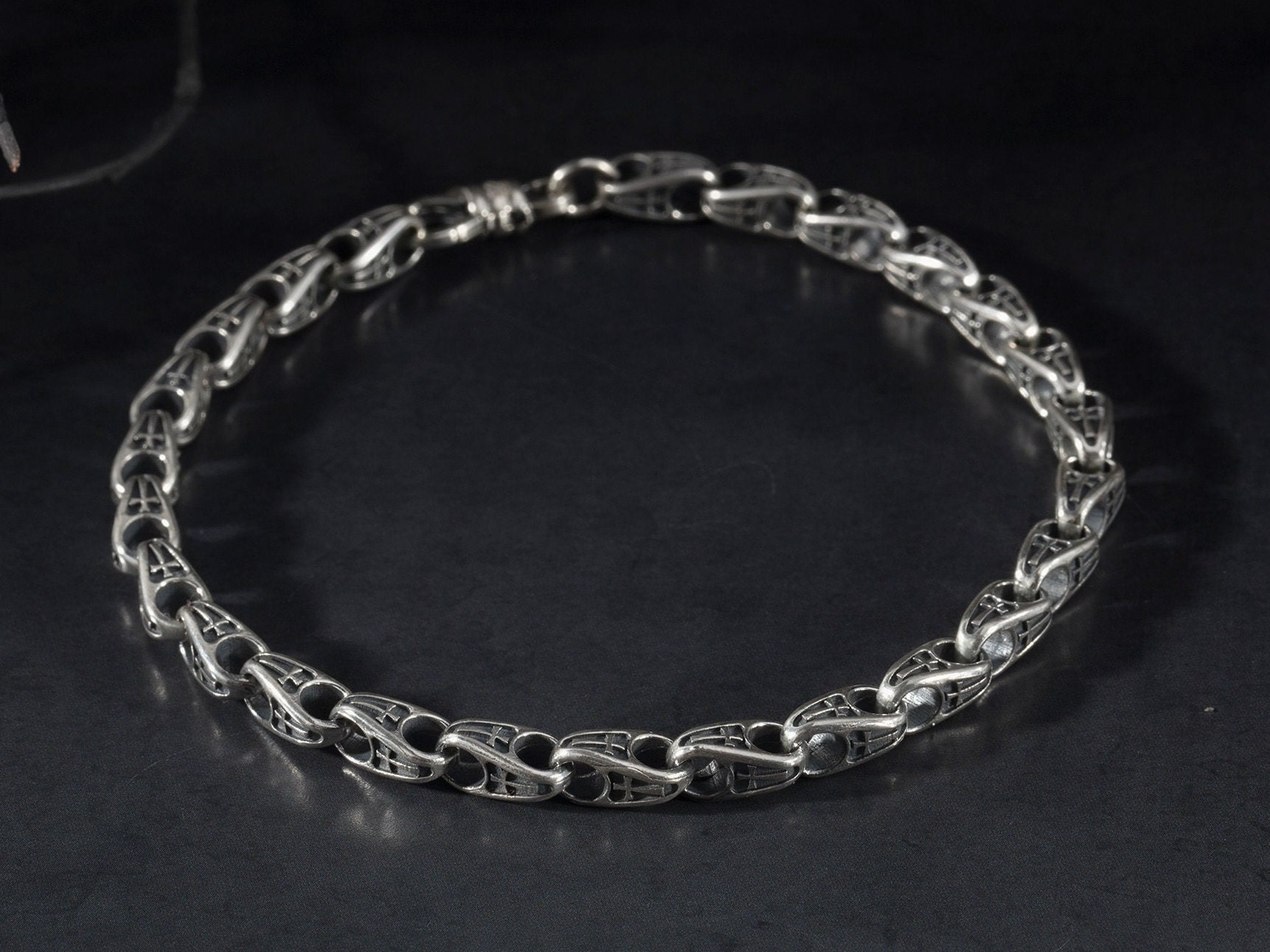 Cross Engraved Chain Bracelet 925 Silver Crucifix Chain - Etsy