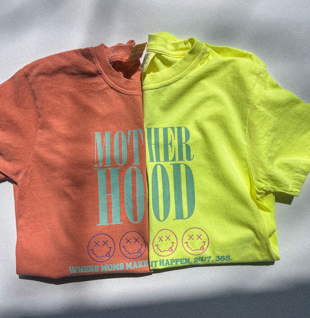 Trendy Mom Shirt, Comfort Colors® Mom Shirt, Motherhood Graphic T-shirt ...