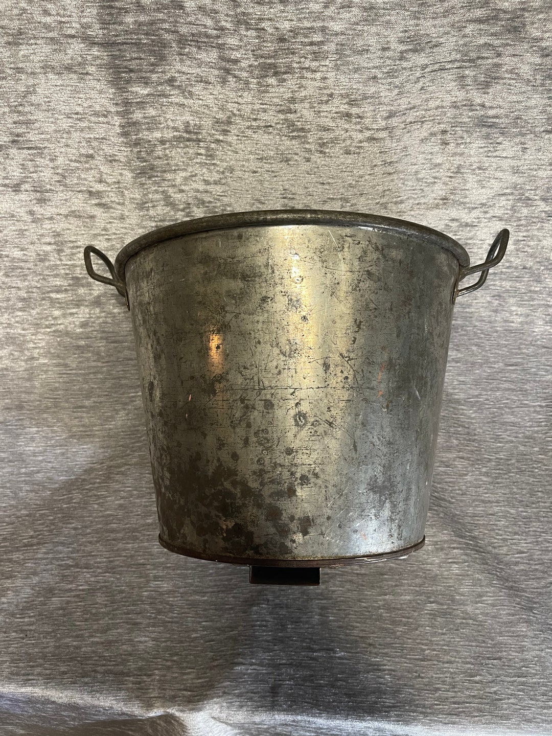 Vintage Heavy Metal Bucket 324 - Etsy