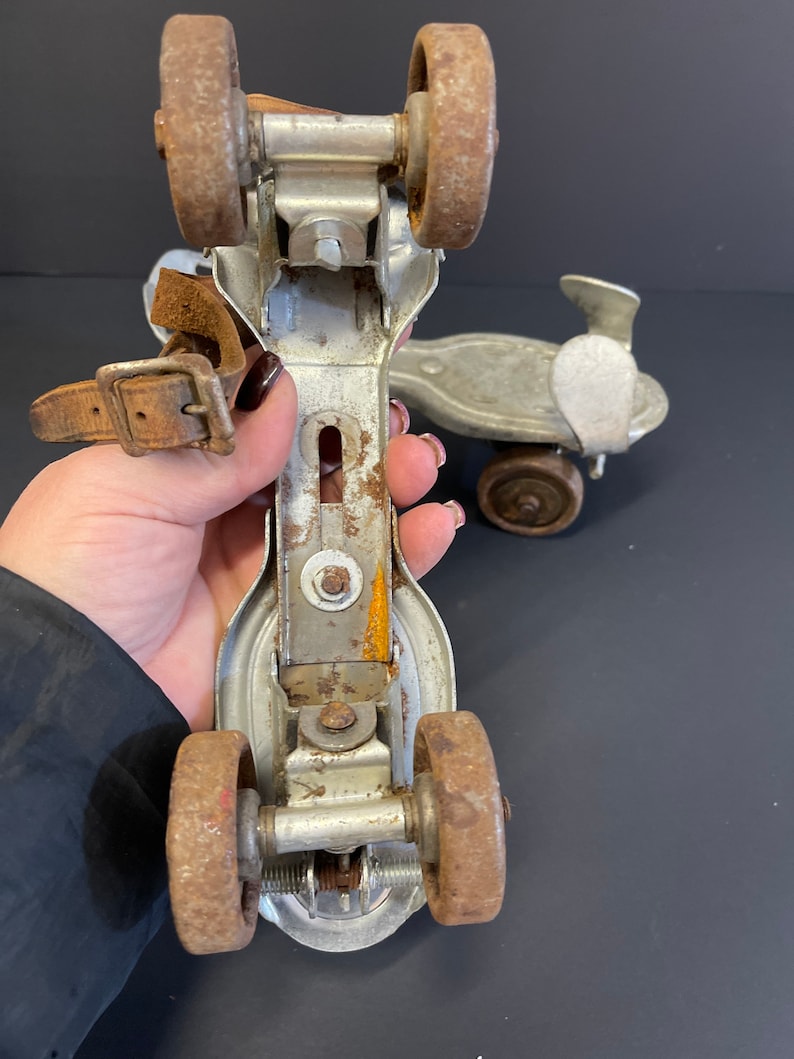 Vintage Metal Roller Skates - Etsy