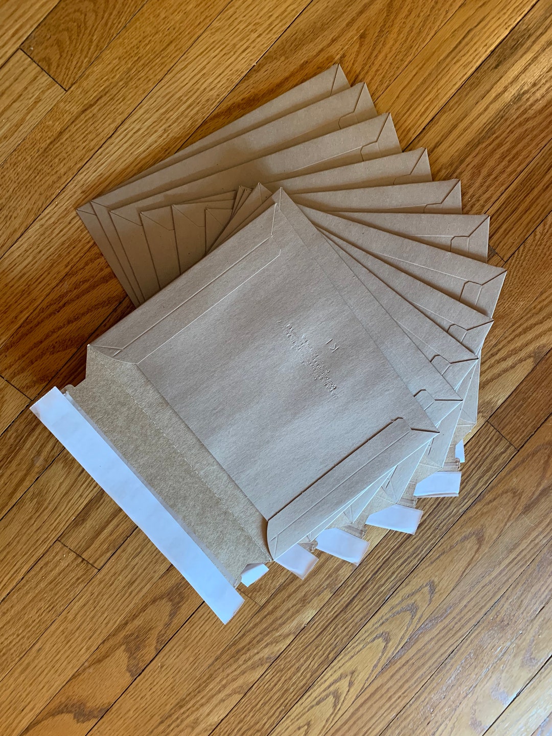 25 or 50, Small Brown Conformer Envelope, 7-3/8 by 9-5/8, E-commerce ...