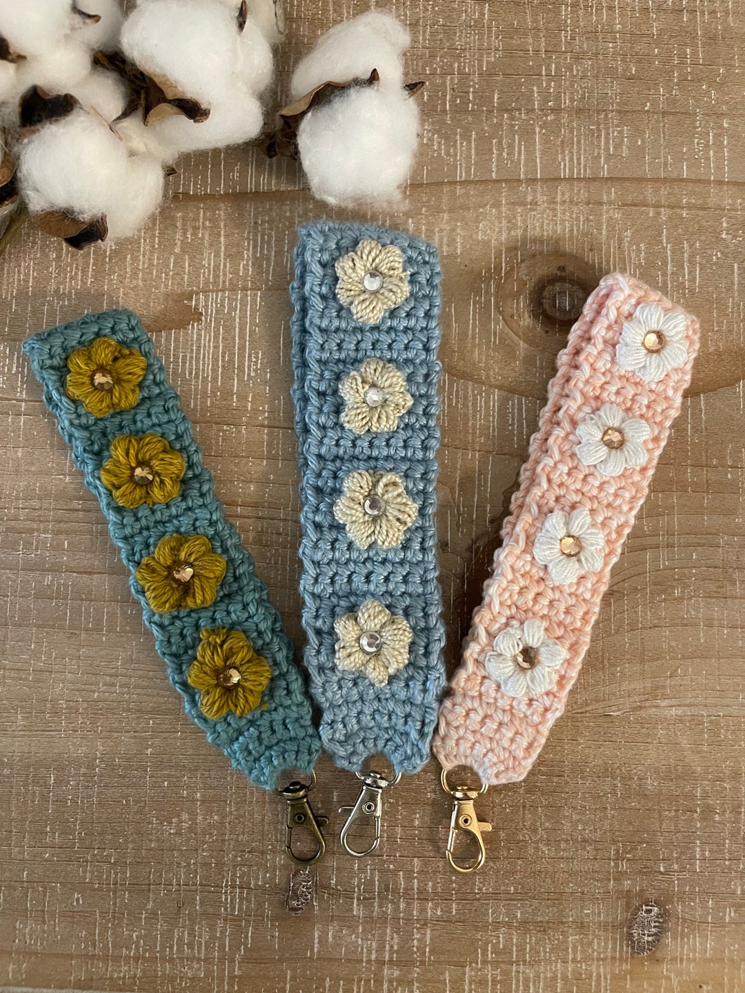 Crochet Flower Keychain - Etsy