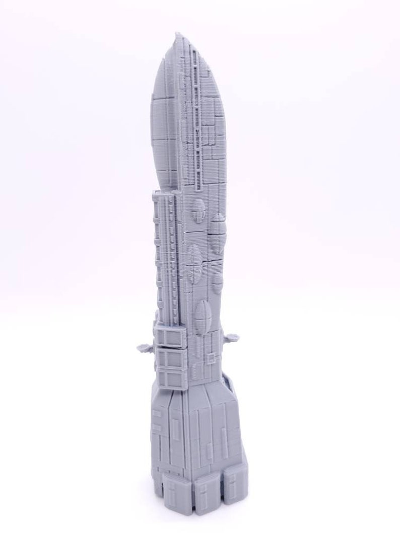 Dreadnaught-class Heavy Cruiser - 1", 3", 6" or 12" Model Kit Custom ...