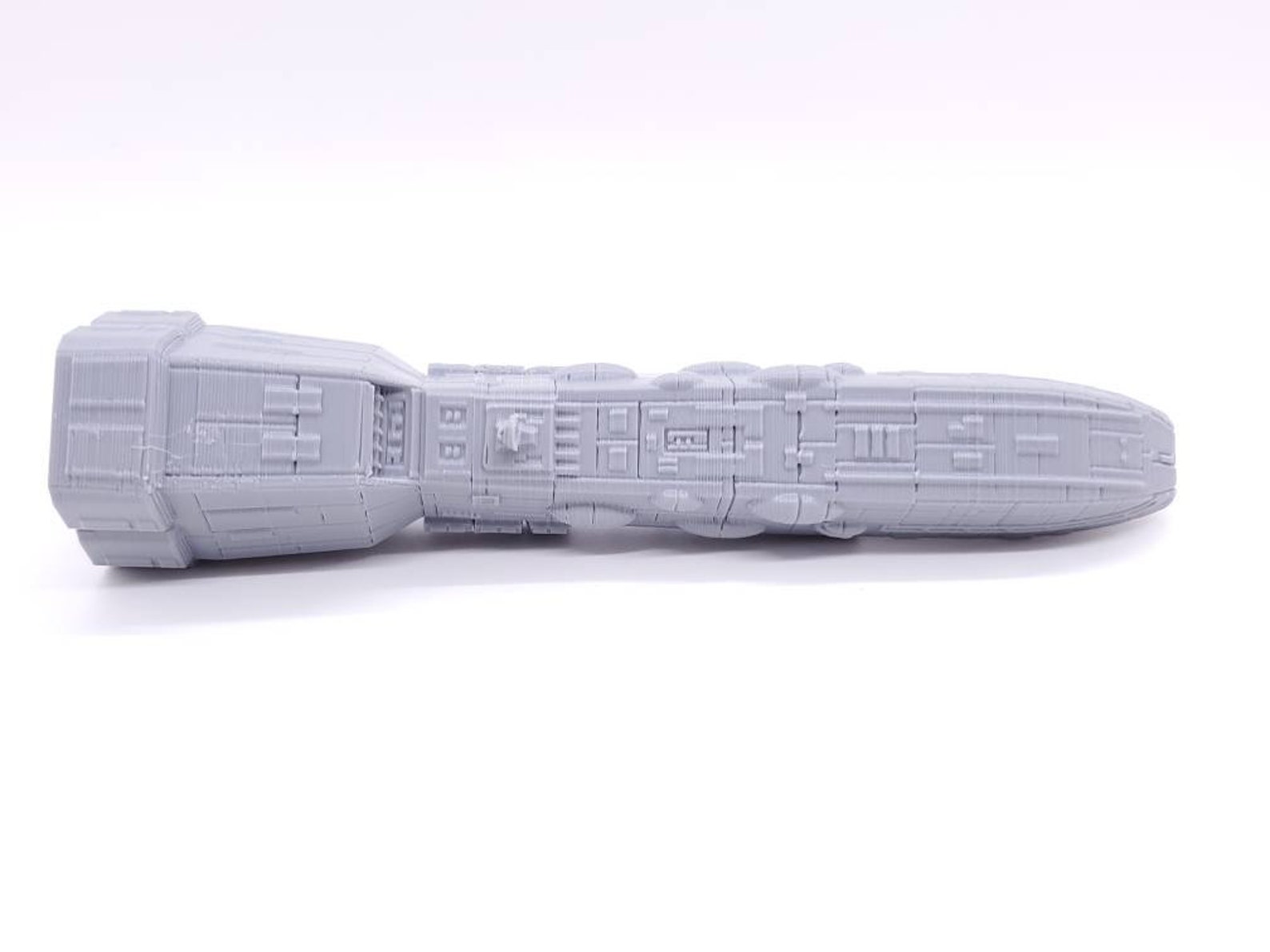 Dreadnaught-class Heavy Cruiser - 1", 3", 6" or 12" Model Kit Custom ...